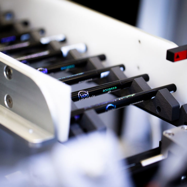 Universal feeding magazine – Schwab Maschinenbau Technik GmbH